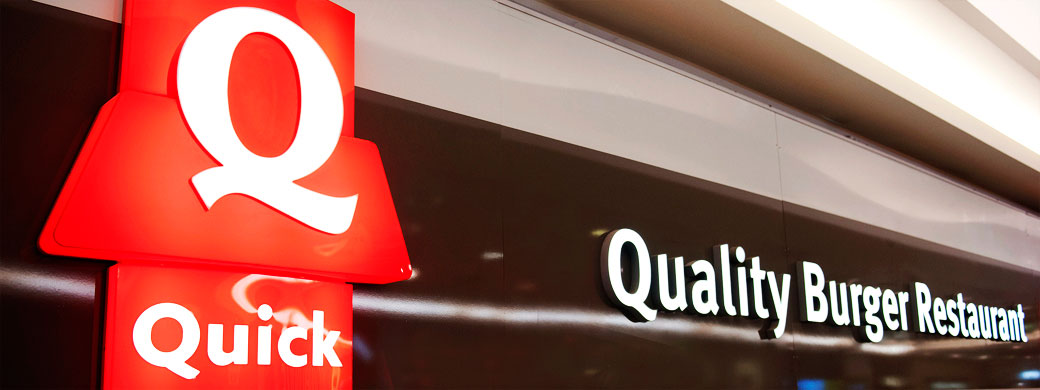 Service client Quick par téléphone, sur quick.fr et les réseaux sociaux ...